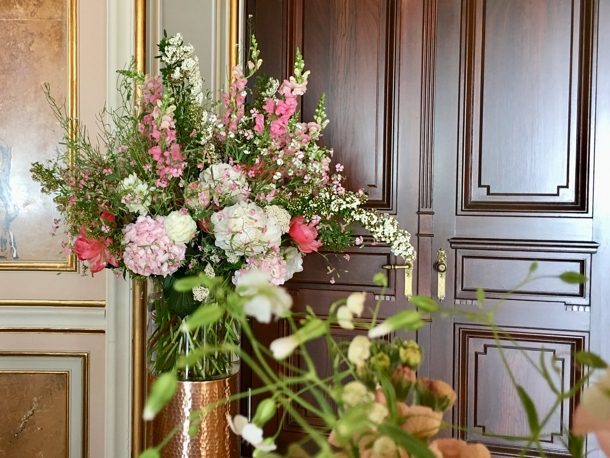 Flowers for Giselle at the Opera House – Stil und Stiele